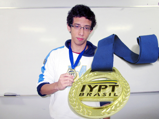 Colégio Mater Amabilis é bicampeão no IYPT Brasil 2011